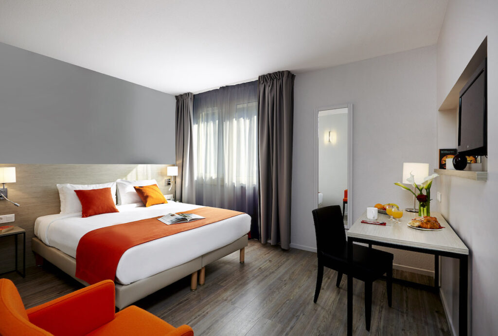 Apart Hotel / Hotel - Keep Learning French
